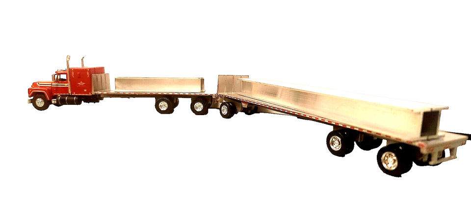 DCP / FG Mack R Sleeper - Custom Built 1 Off Steel Truck w/ 45 ft ...