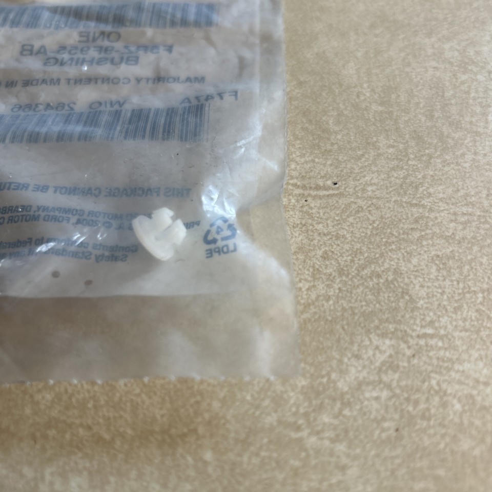 OEM NEW Ford IMRC Bushing - Intake Manifold Runner Control Retainer ...