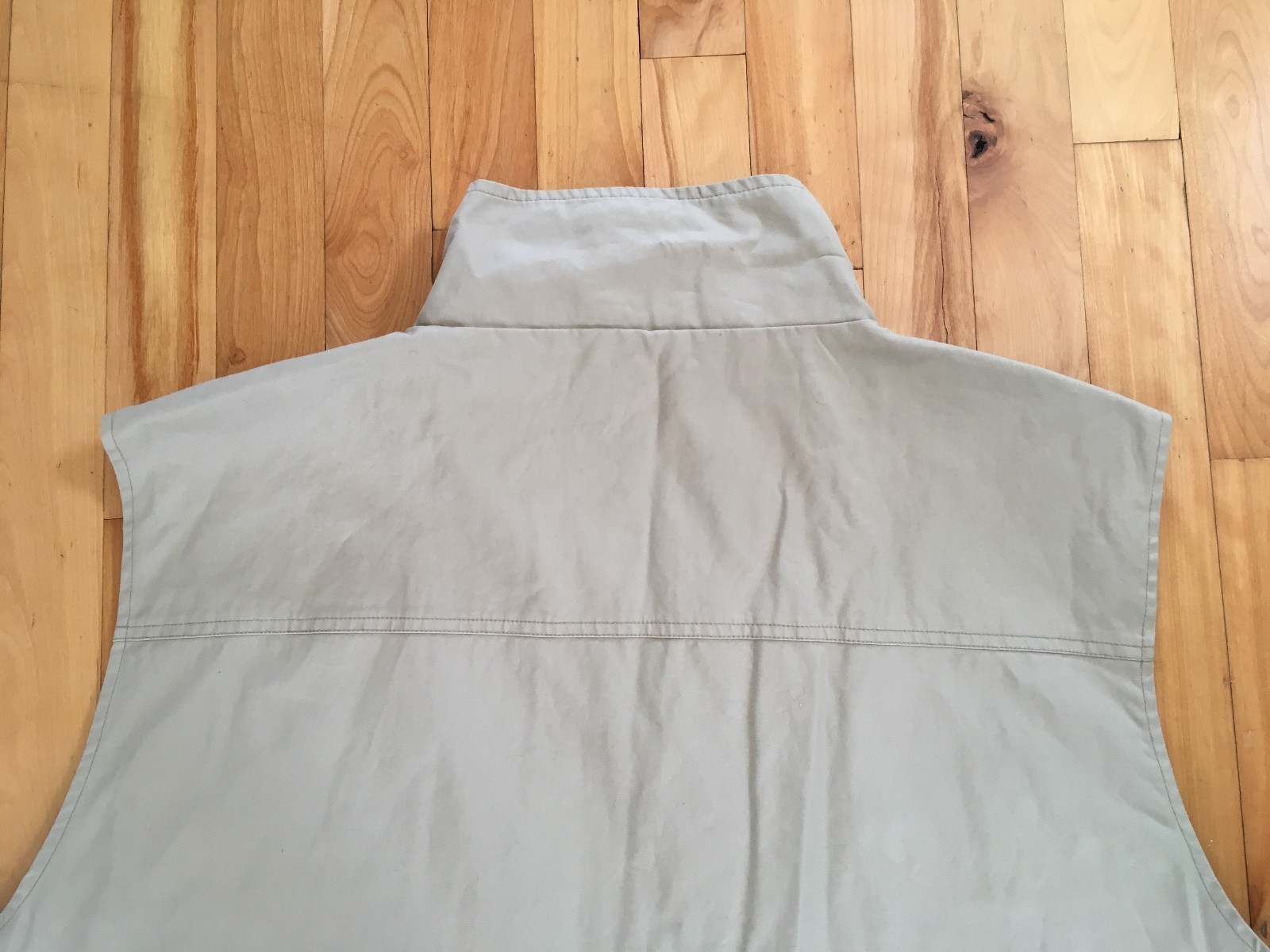 NWT TravelSmith Men's Size XXL Multipocket Vest 3XDRY in Khaki w/ Many ...