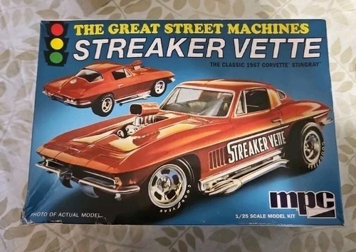 MPC 1967 Chevy Corvette Stingray Streaker Vette Model Kit 1/25 Scale | eBay