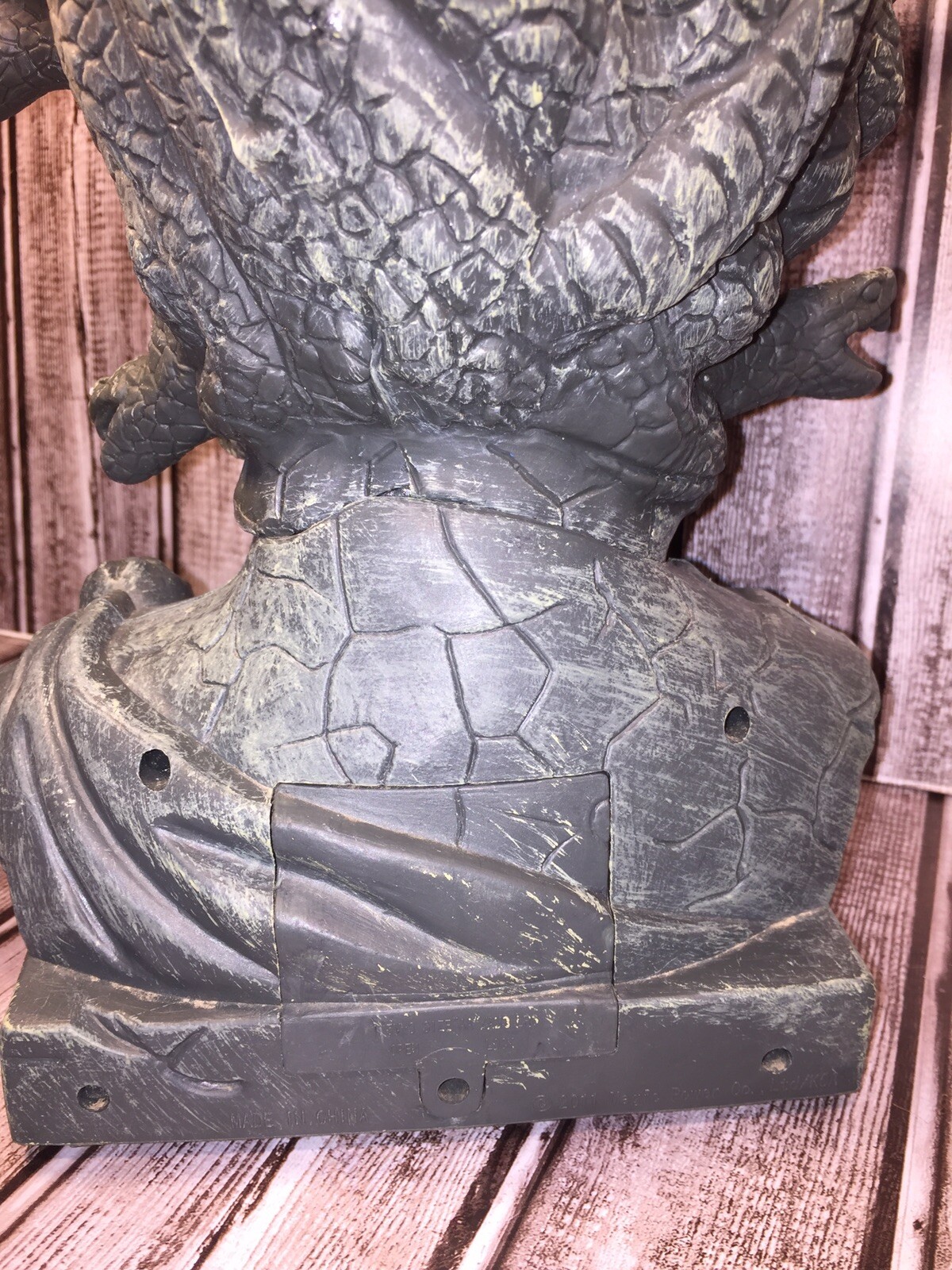 Halloween Prop Medusa Head Bust Moving Snakes Motion Activated Light Up ...