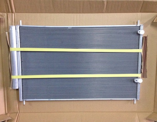 CONDENSADOR TOYOTA AURIS 1.3i 1.4 D4D - OE: 8845002280 / 8845012280 ...