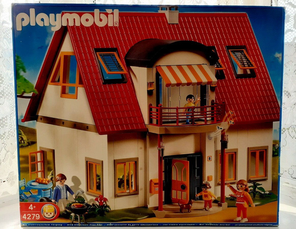 Playmobil Modern Suburban House Evolution Playmobil: The Children's