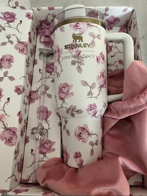 Stanley x LoveShackFancy Quencher Tumbler 40 oz - Ribbon Rosa White ...