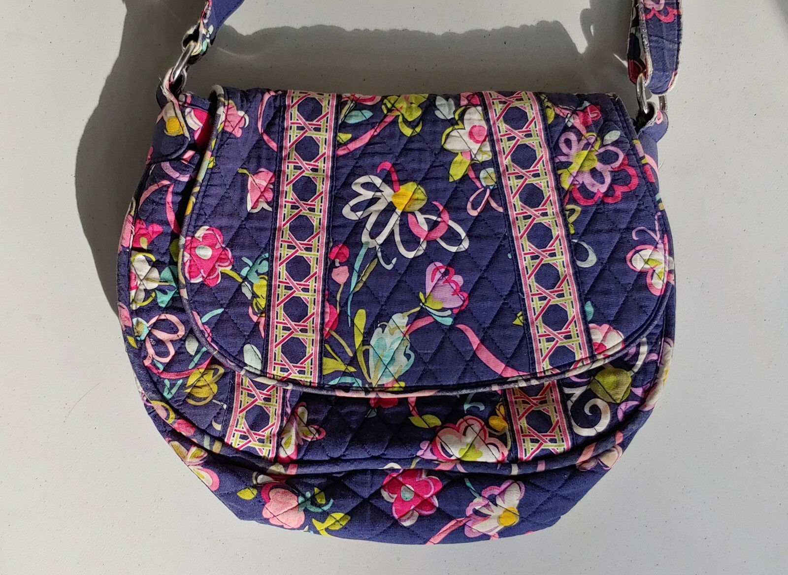 Vera Bradley Ribbons Crossbody Flap Purse (13.25" x 9" x 3.25") Wear on ...