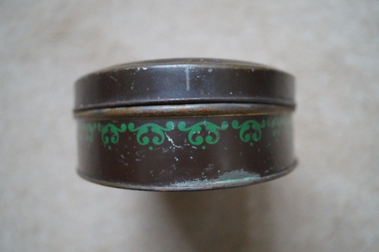 Rare Vintage McVitie & Price biscuit tin. "the inside of a stable" | eBay