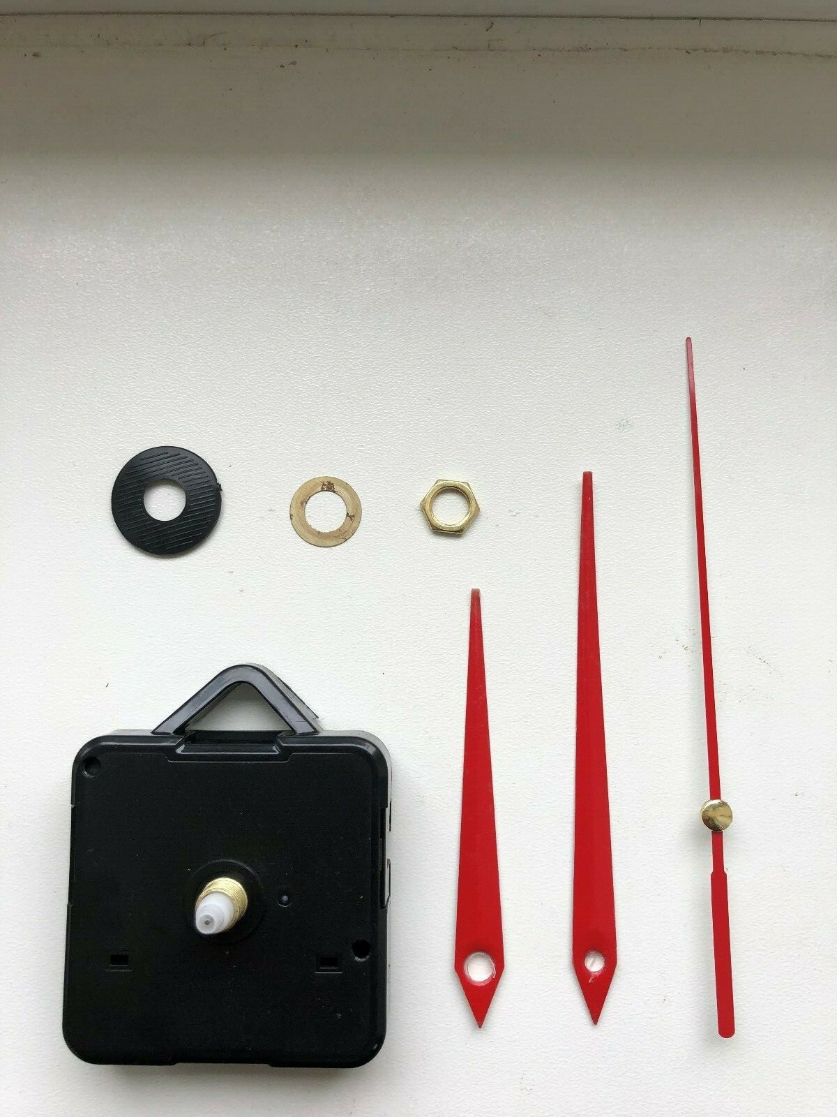 Clock Movement - Red Quartz Sweeping Hands - AA Battery Powered ...
