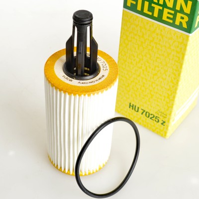 MANN-FILTER HU7025Z Ölfilter für MERCEDES C W204 W205 E W212 | eBay
