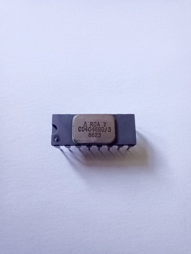 RCA CD4046BD/3 IC CHIP Brand New! NOS Date Code: 1986 Rare CDIP-16 ...