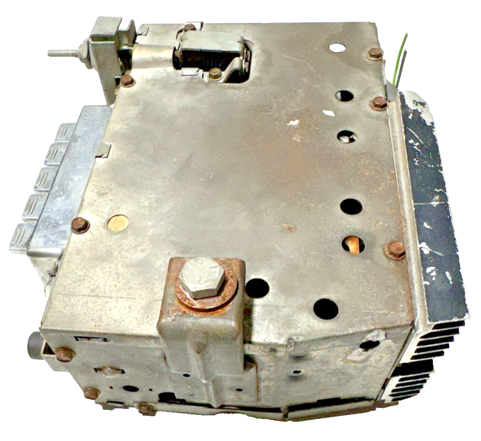 1963-1967 Chevrolet Corvette C2 Delco AM FM Car Radio OEM Part 7285155 ...