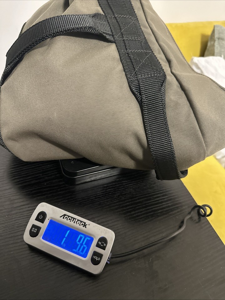 ROGUE Echo Sand Bag 2.0 (W/O Filler Bags*) Fitness Black/Dark Green Zip ...