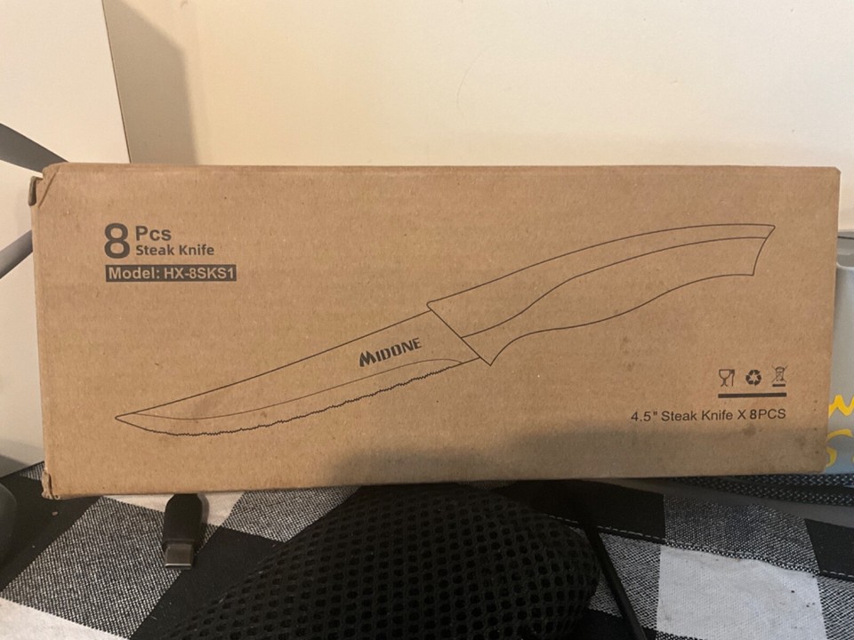 midone 8 piece steak knife set, 4.5 inch knifes for kitchen. Very sharp ...