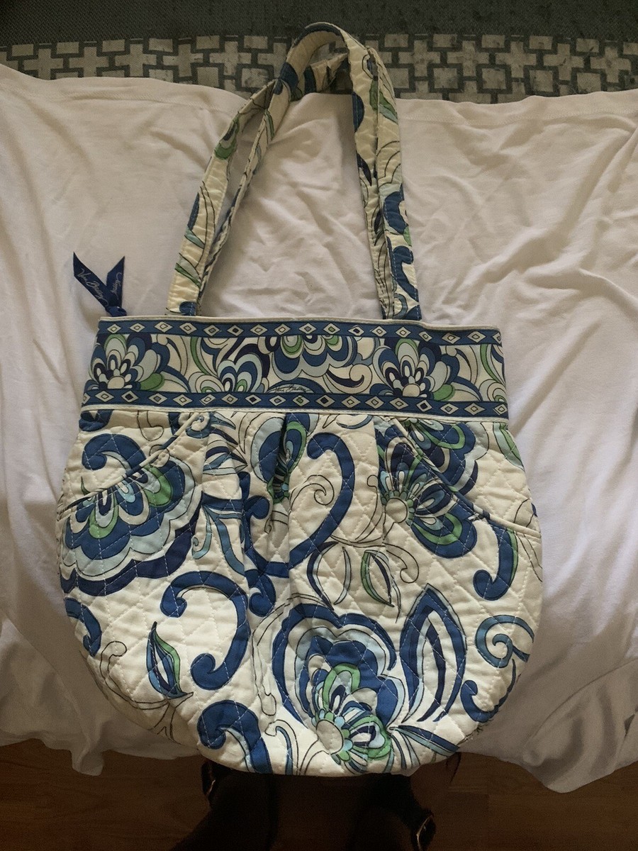 Vera Bradley Patterns Wallpaper Blue Vera Bradley's Latest Disney