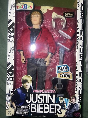 Justin Bieber Toy "R" Us Special Edition Doll - JB Style Concert ...