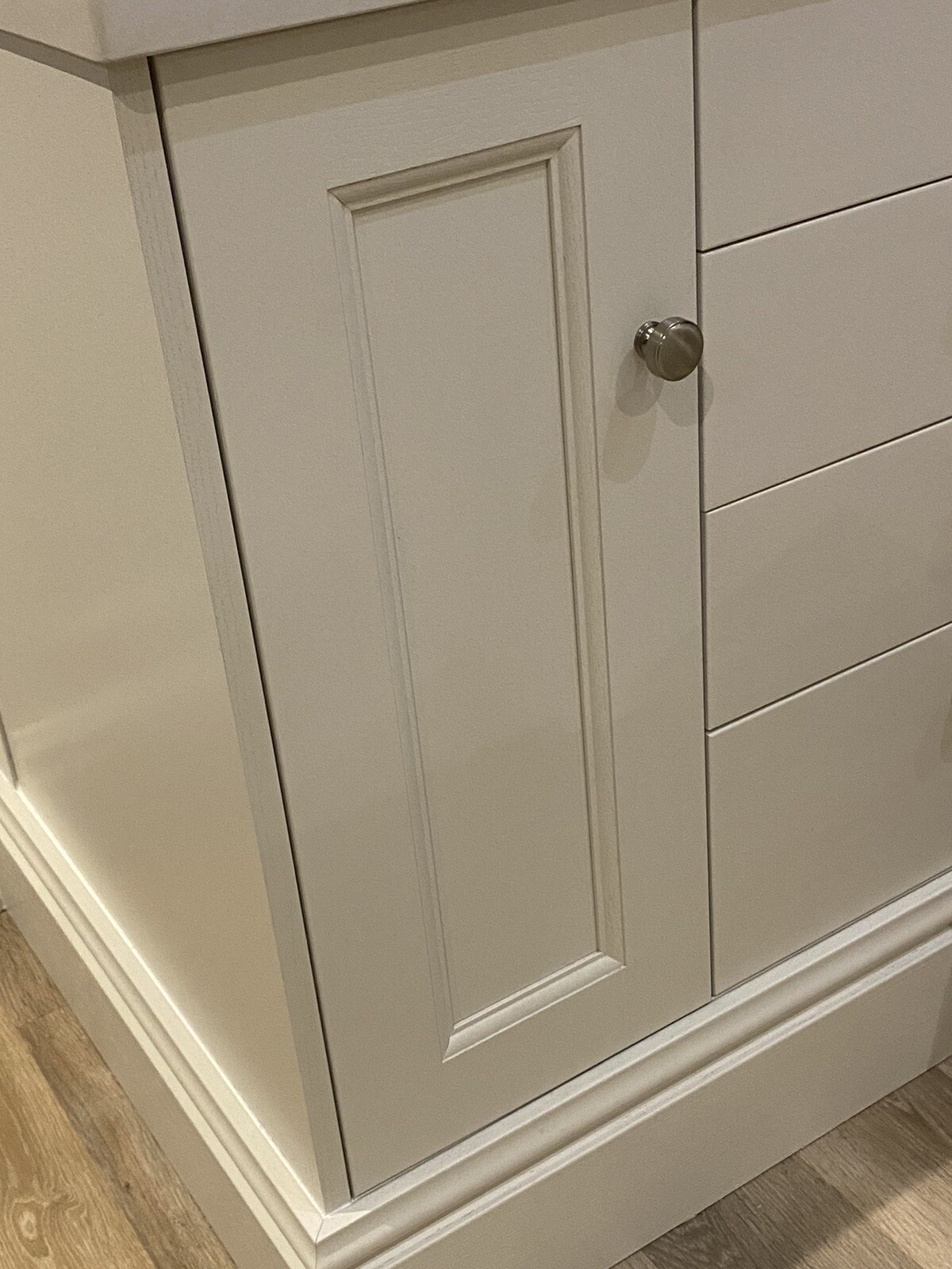 NEW Howdens Elmbridge Porcelain half Kitchen Door Drawer 360 X 700 ...