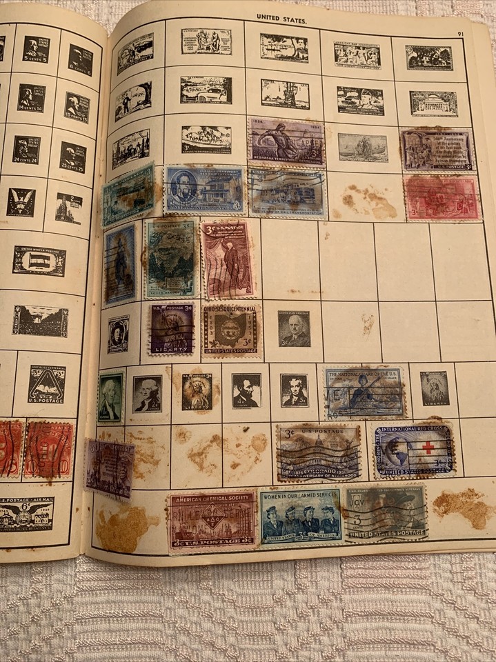 Vintage Illustrated The Universal Stamp Album 1955 with 200 stamps | eBay