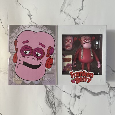 FRANKEN BERRY 6" ACTION FIGURE W/ ACCESSORIES & CEREAL STORAGE BOX ...