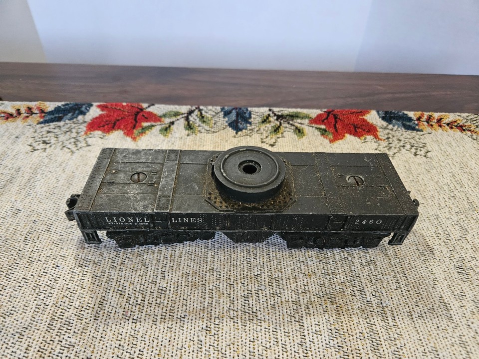 LIONEL LINES O gauge 2460 die cast crane car base -- FOR PARTS or ...