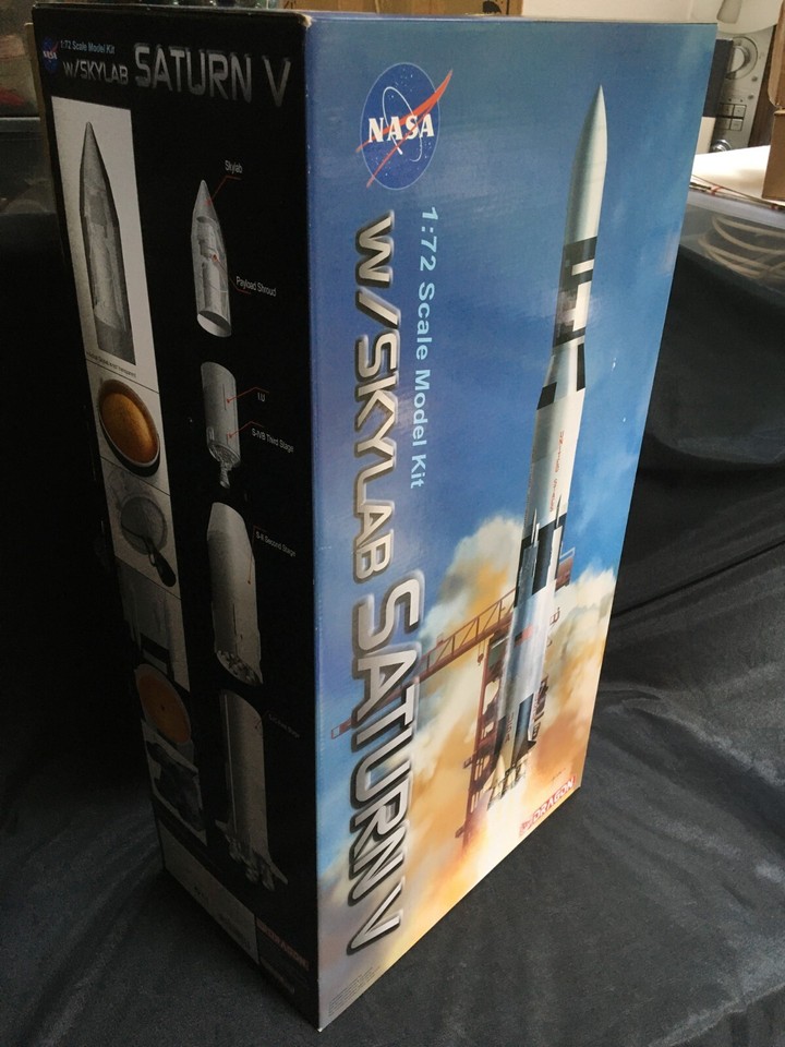 SATURN V with SKYLAB "Dragon Models" #11021 1:72 SCALE PLASTIC MODEL ...