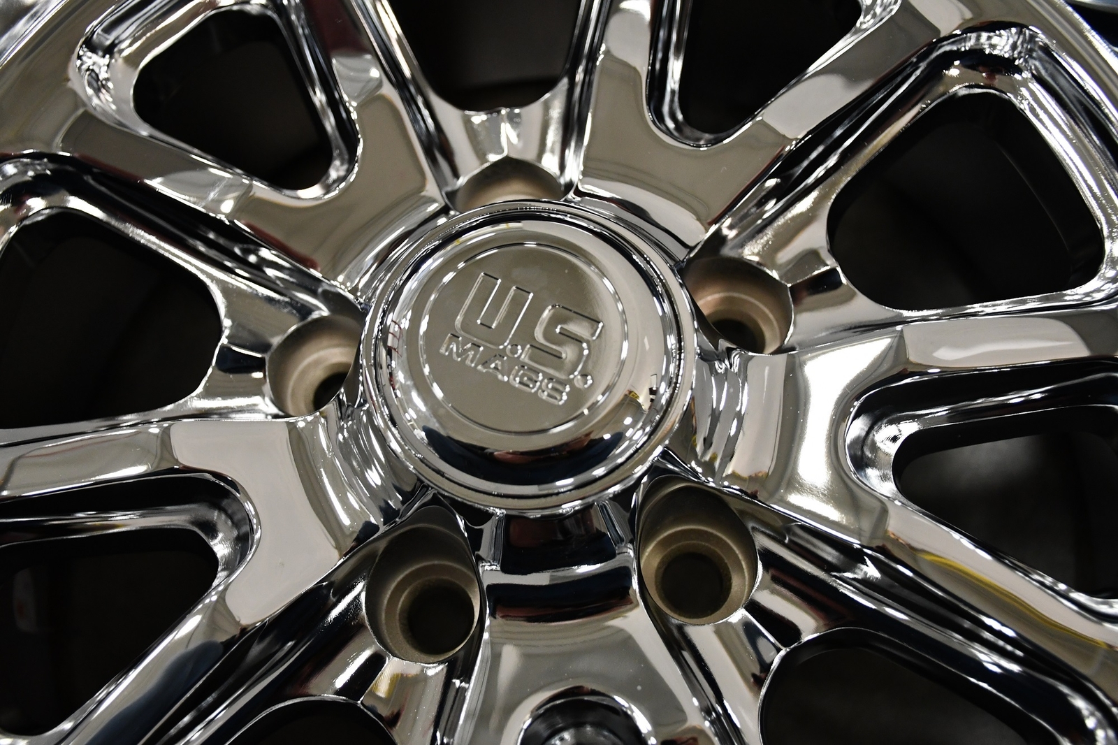 Set 4 US Mag U110 Rambler 15x8 5x4.75 Chrome Plated Wheels 15" 1mm Rims ...
