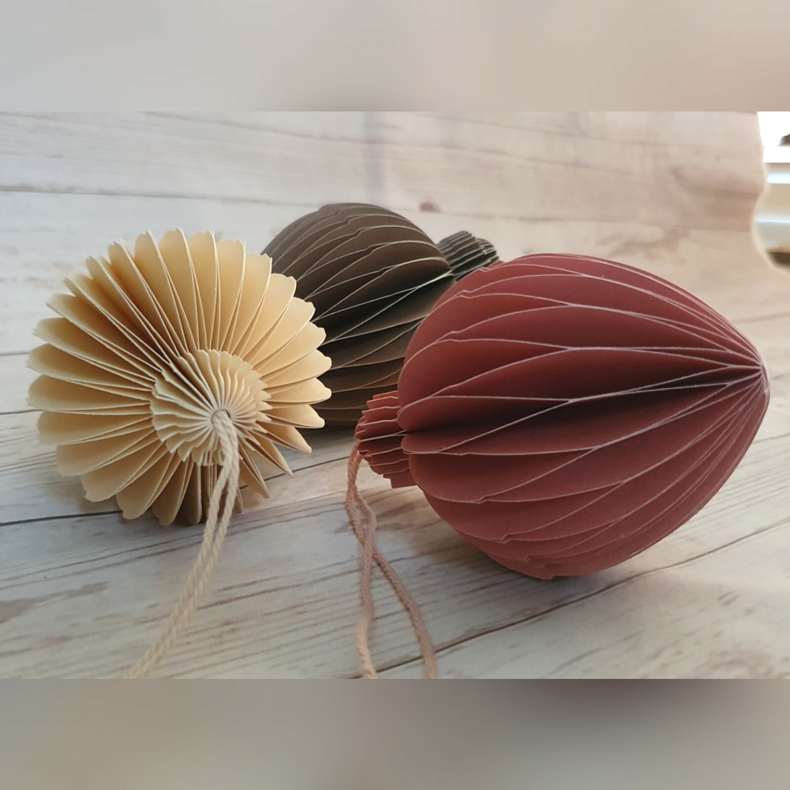 Paper Christmas Tree Bauble Decorations, Natural Neutral Décor Origami ...