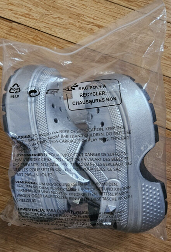 Women Crocs Platform Silver Metallic Shine Clogs Stomp Clogs Size 8 NWT ...