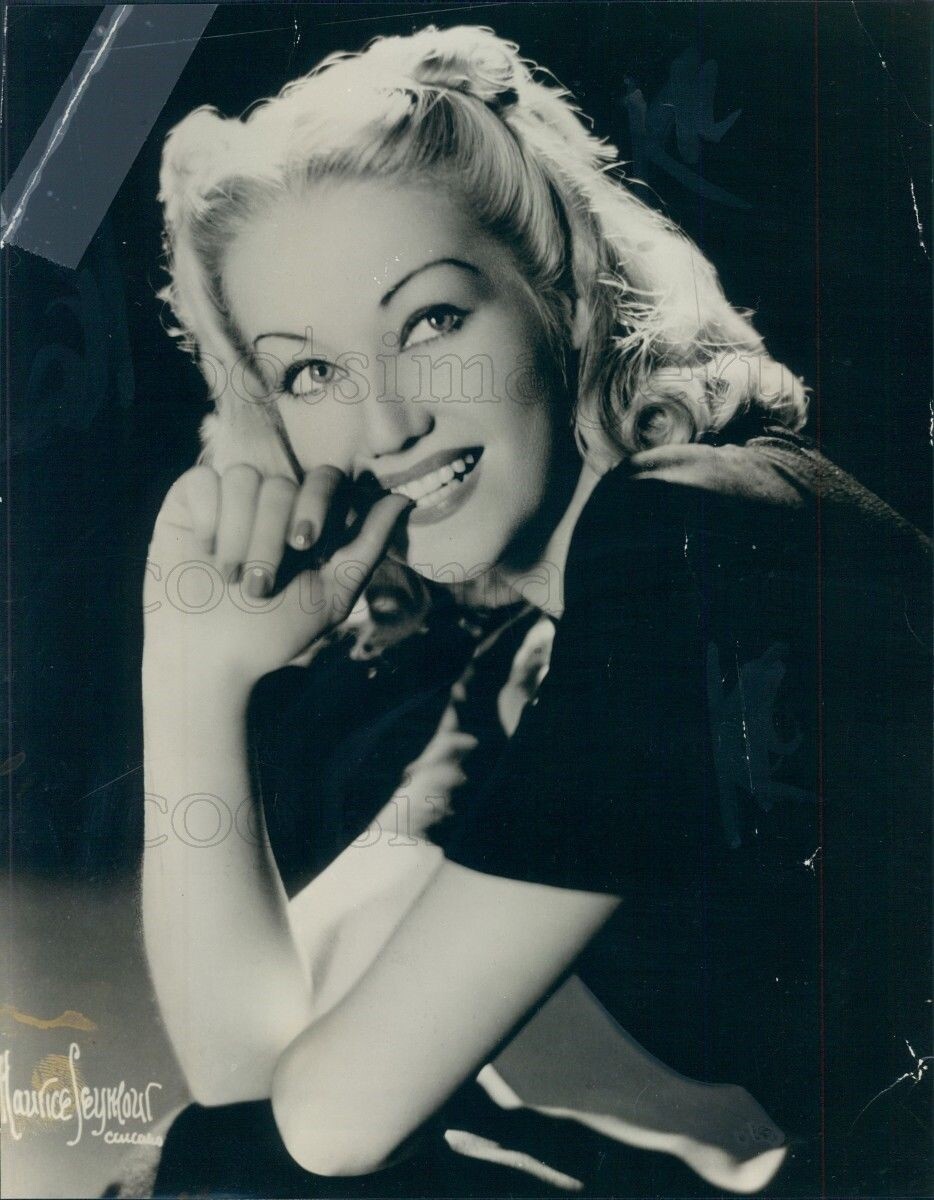 1941 Pretty Actress Paula Stone Thumb in Teeth 1940s Press Photo | eBay UK