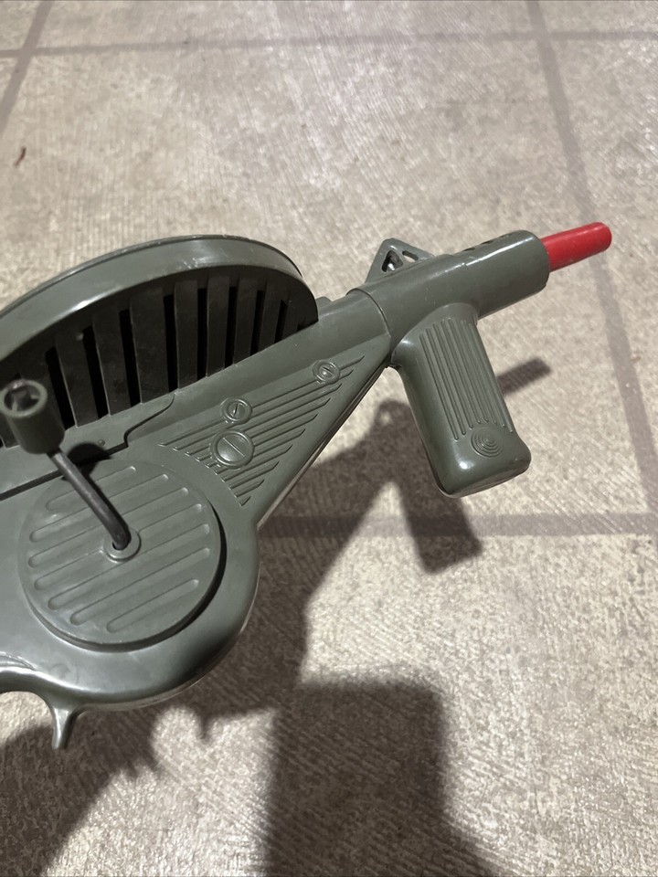 Vintage 1960s Marx US Army Green Toy Machine Gun Hand Crank Top Load | eBay