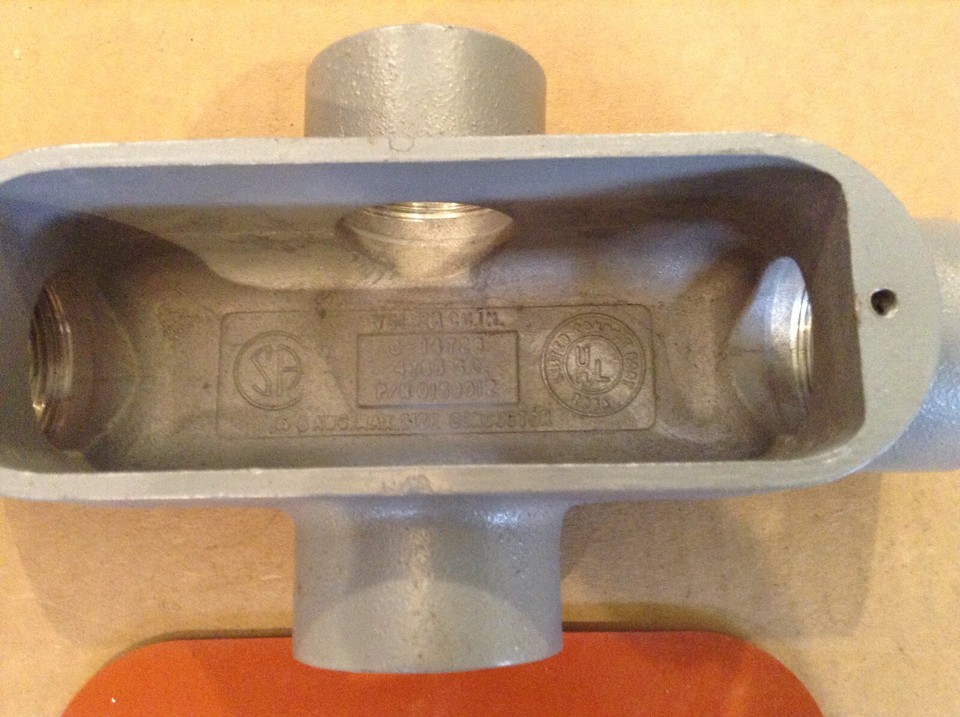 Killark 1-1/2" Aluminum Cross Conduit Fitting O Series OX-5 Cover ...