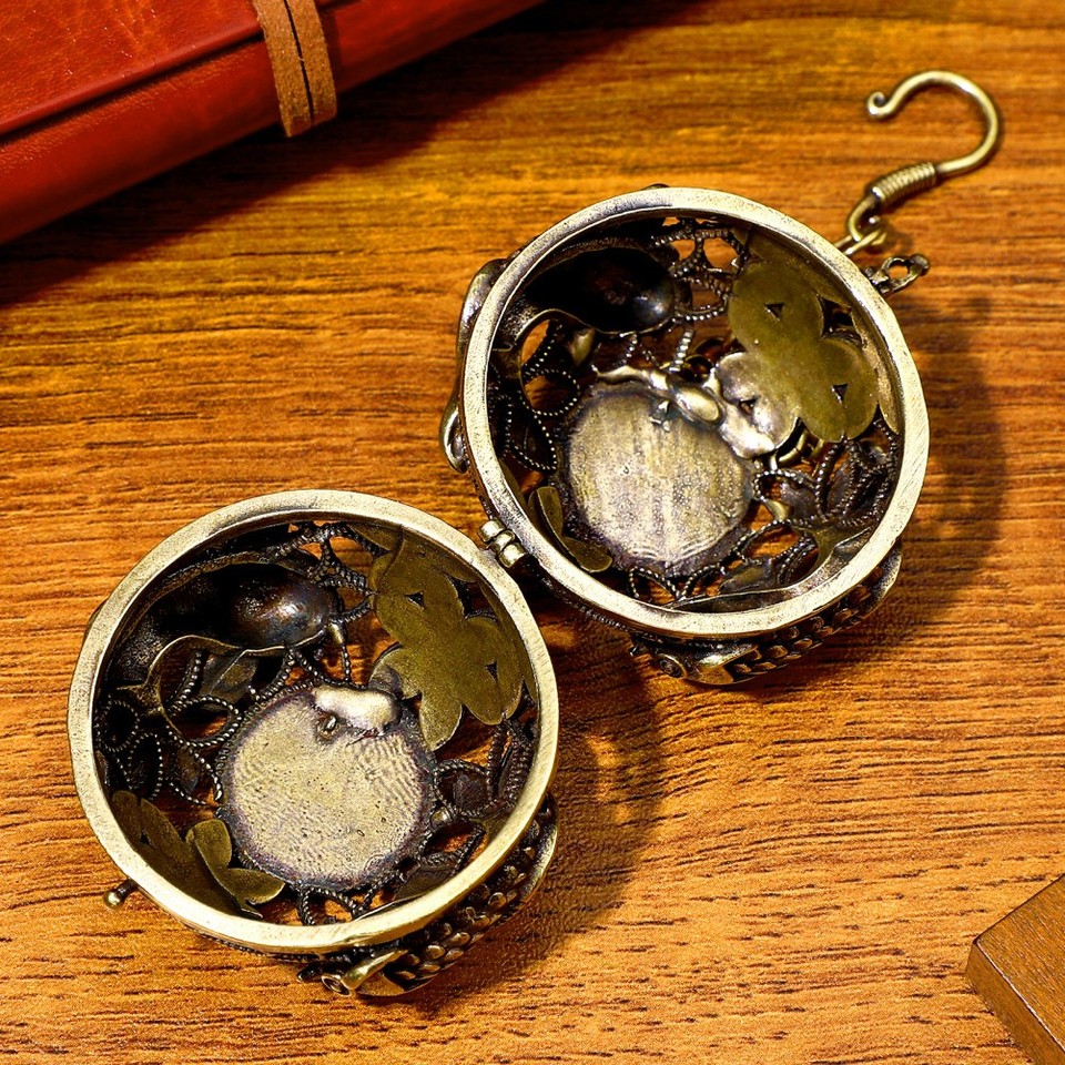 Hanging Inscenae Burner Thurible Incense Holder with Chain Insent Ball ...