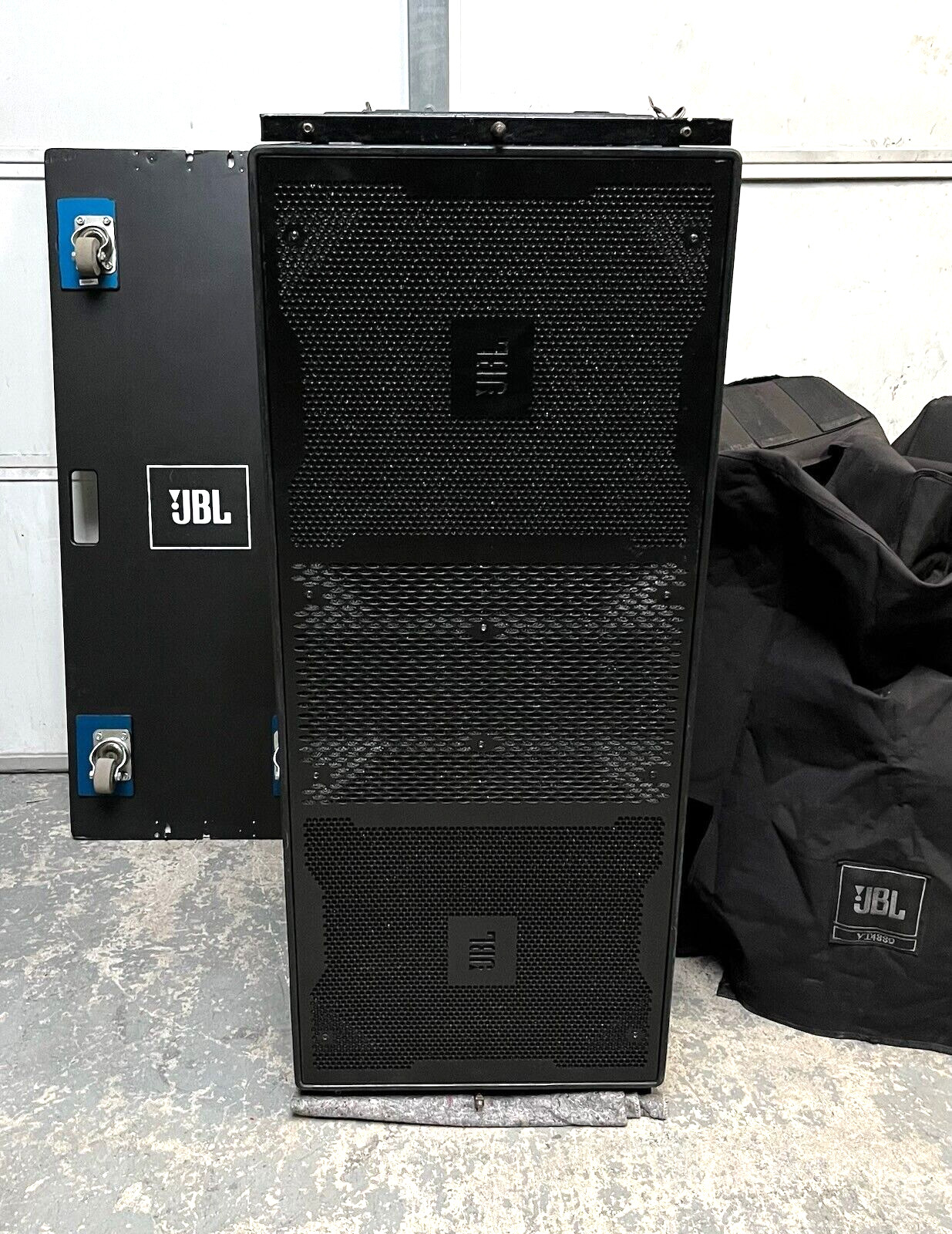 JBL VT4880 Dual 18' Subwoofer Passive - Very | Grelly USA