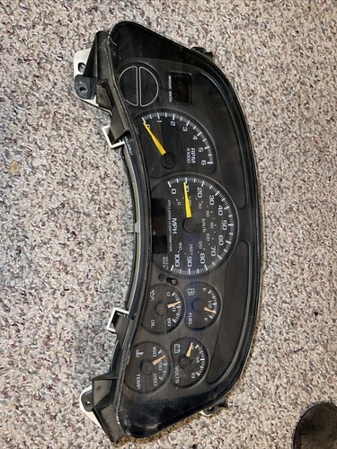 99 00 01 02 Chevy Silverado Speedometer Instrument Cluster 284k Miles ...
