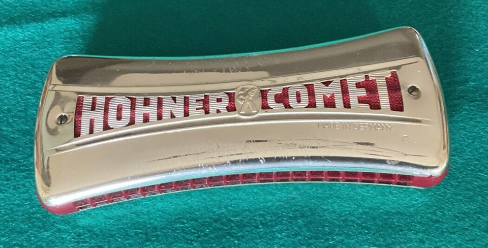 "COMET" NO. 3427 CURVED TWO SIDED TREMELO HARMONICA "C/G" BY M. HOHNER ...