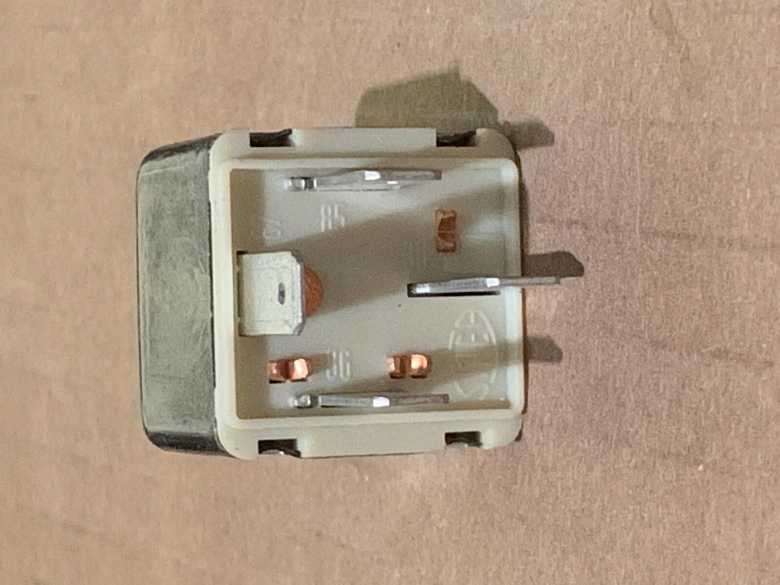 NOS Fiat / Alfa Romeo + others Relay Sipea 0442 6C 12V | eBay