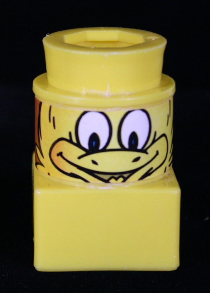 RARE! VINTAGE MEGA BLOKS 2 SIDED SQUARE YELLOW BASE DUCK & BEAR ANIMAL ...