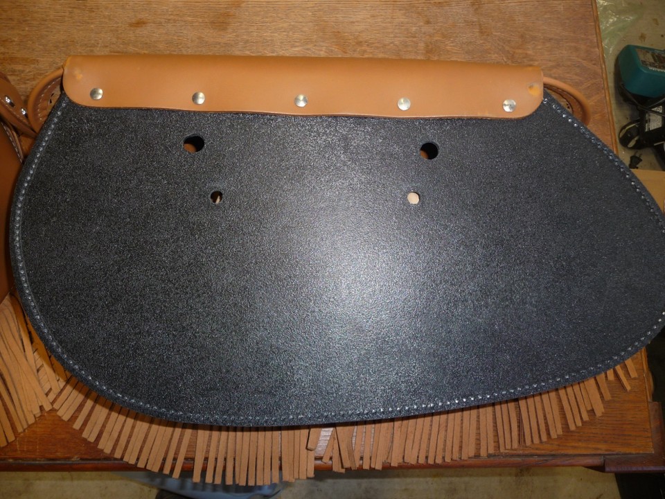 Indian Gilroy 2003 Chief Vintage OEM tan brown saddlebags with fringe ...