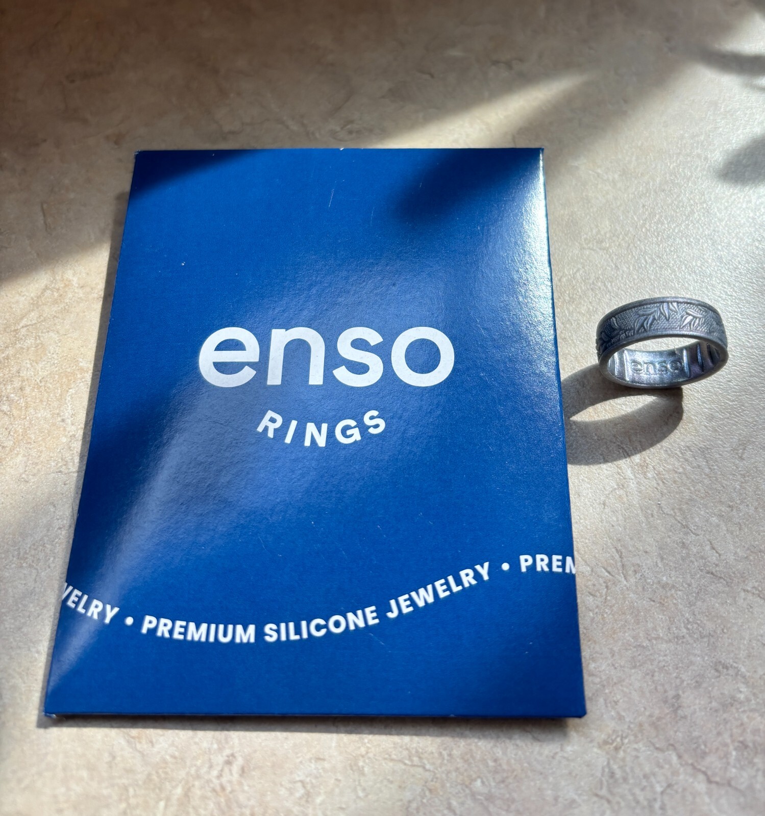 Enso Etched Signature Silicone Ring – Laurel – Icy Silver – US Size 6 ...