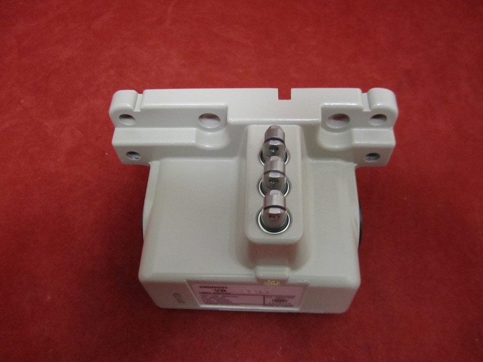 Omron VB-3211 Limit Switch | eBay