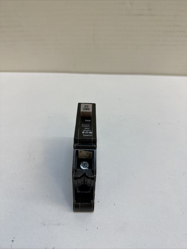 Eaton CHF120 20A Plug On 1-Pole Circuit Breaker 786685361840| eBay