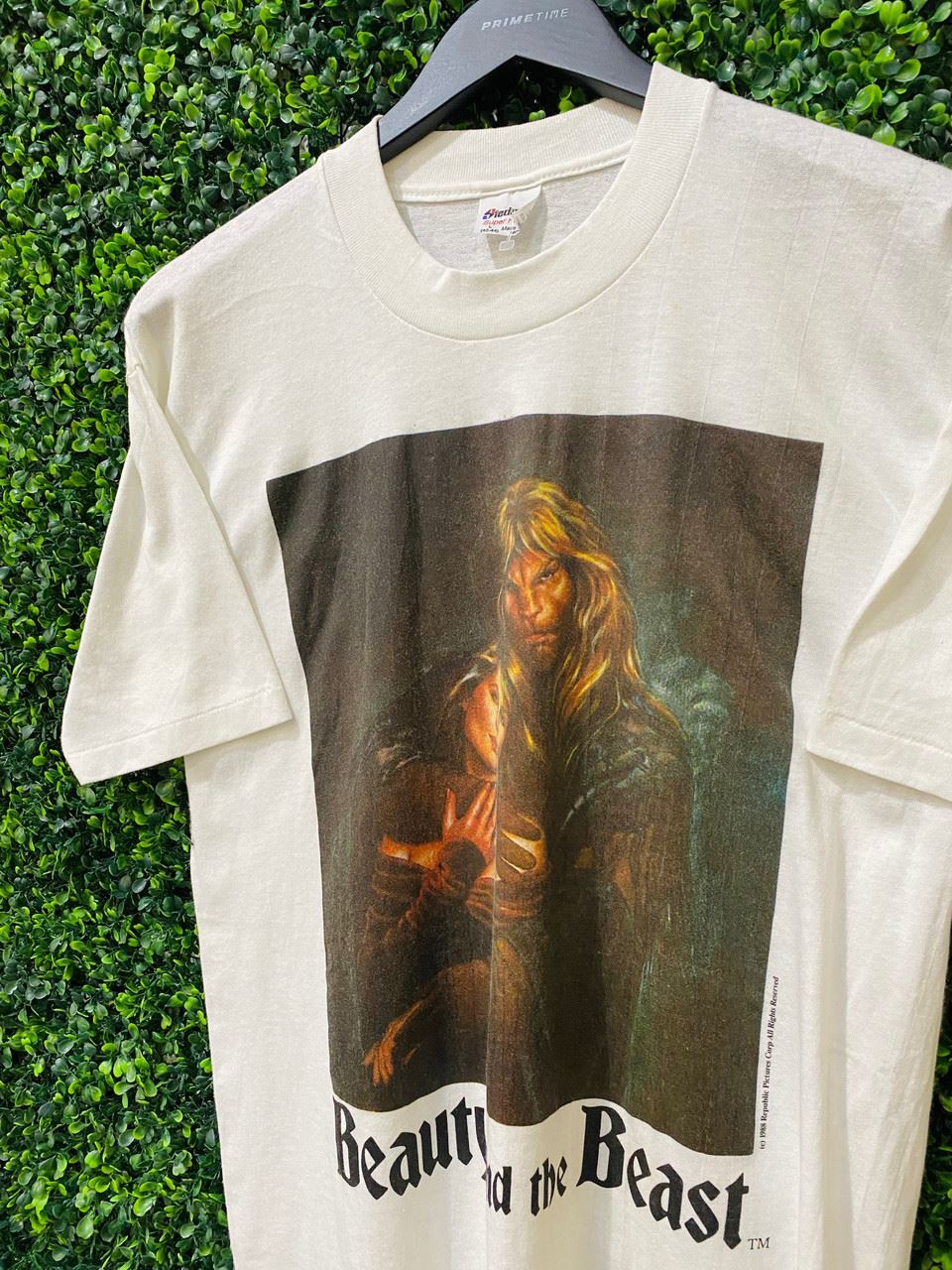 VINTAGE BEAUTY AND THE BEAST TEE - Gem