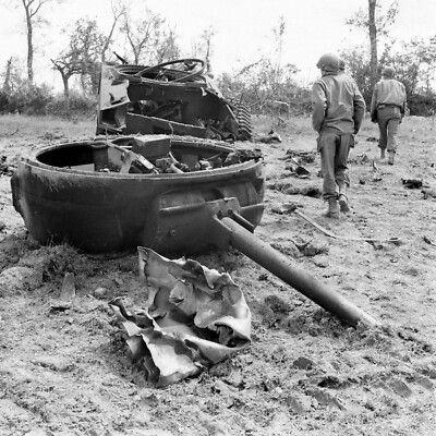 WW2 WWII Photo World War Two / Destroyed M4 Sherman Tank St. Lo ...