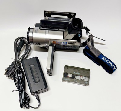 Sony CCD-TRV608 Hi8 Camcorder Video8 8mm NightShot Handycam Bundle ...