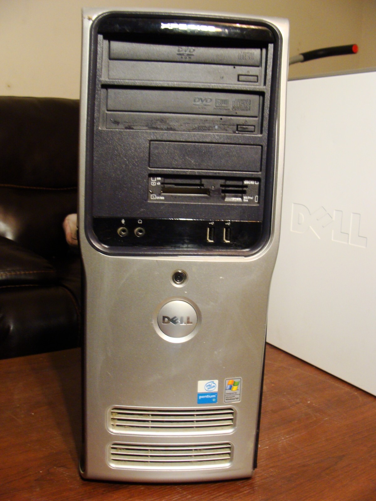 Dell XPS 400 Desktop Computer, 2 GB RAM, Pentium D CPU 2.8 GHz, 250 Gb ...