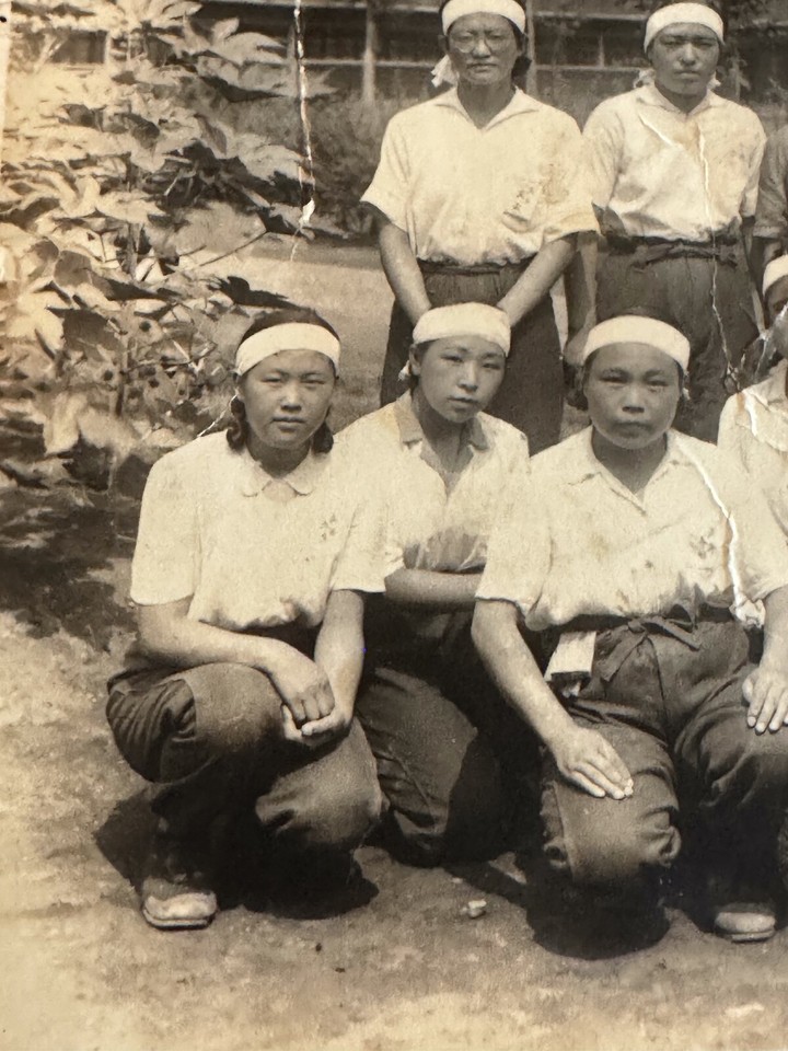 WW2 Era Photo Hard Working Japanese Females Soldier Standing With Group ...
