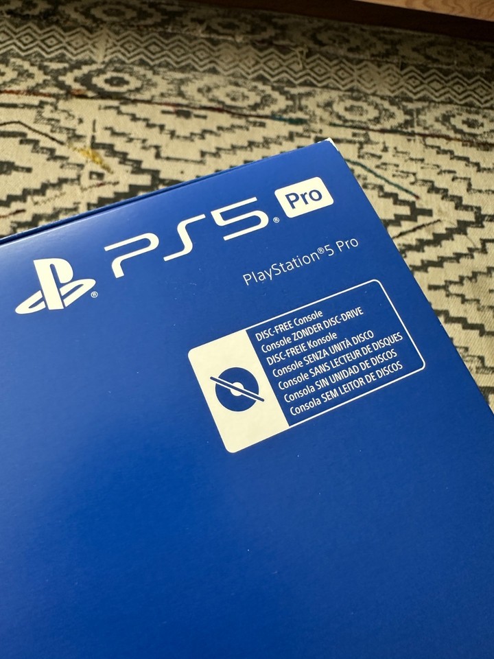 Playstation PS5 PS5 Pro - EA Sports FC 26 Bundle *NEU* | eBay.de