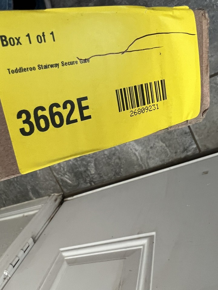 Toddleroo by North States Supergate Ergo Child Gate, Baby Gate for ...