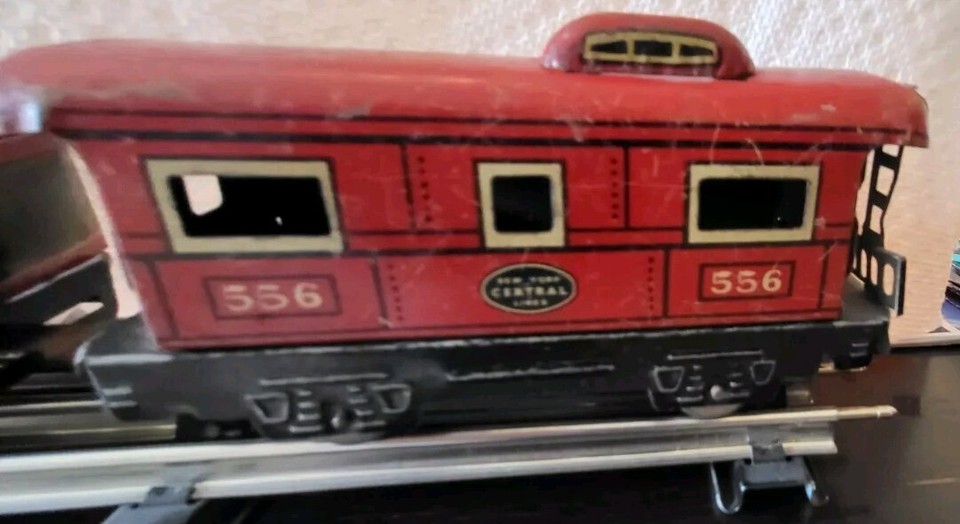 Vintage Marx Locomotive & 5 Piece Marx Train set New York Central Rock ...