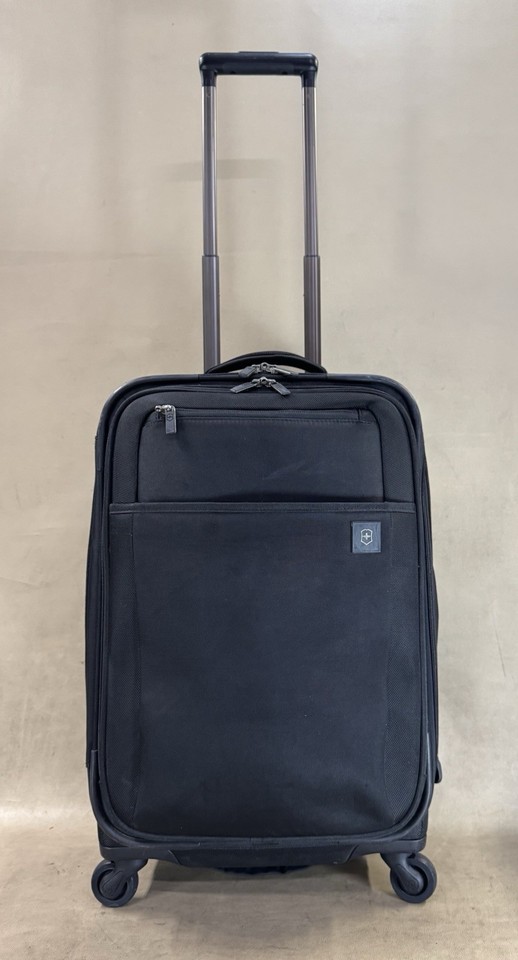 Victorinox Avolve 2.0 Black 22” Expandable Spinner Carry On Suitcase ...