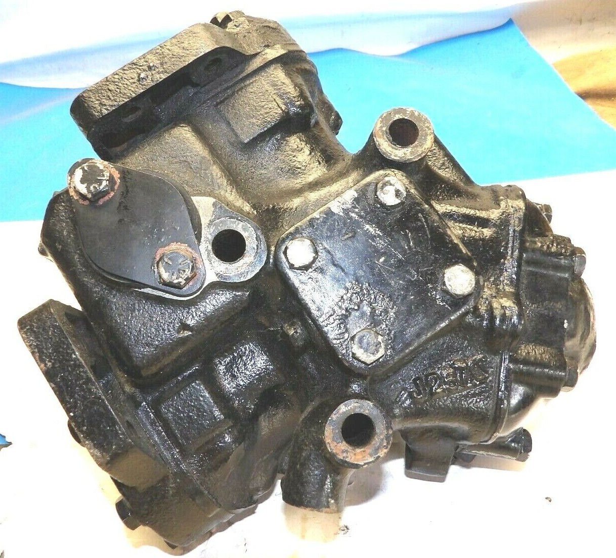 Vintage Mopar 1966-69 Chrysler RV2 A/C Compressor 2843806 | eBay