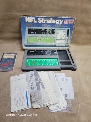 Vintage NFL Strategy Board Game Tudor Games Complete w Cards & Playbook ...